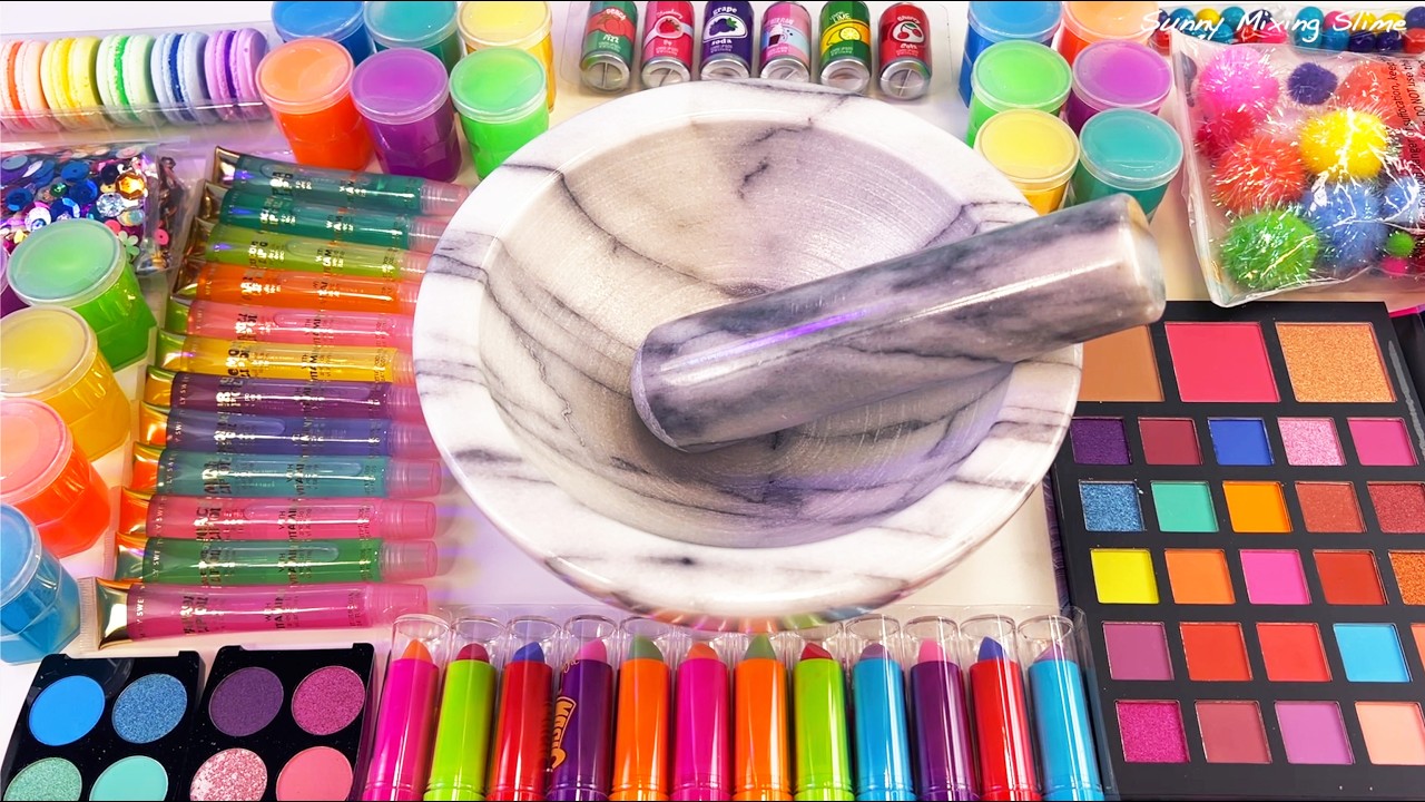 Satisfying Video Mixing all my Makeup Cosmetics Glitter clay into ...