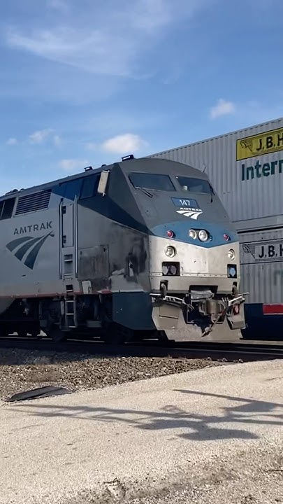 Amtrak P42DC #147 (Ponder, Texas) - YouTube