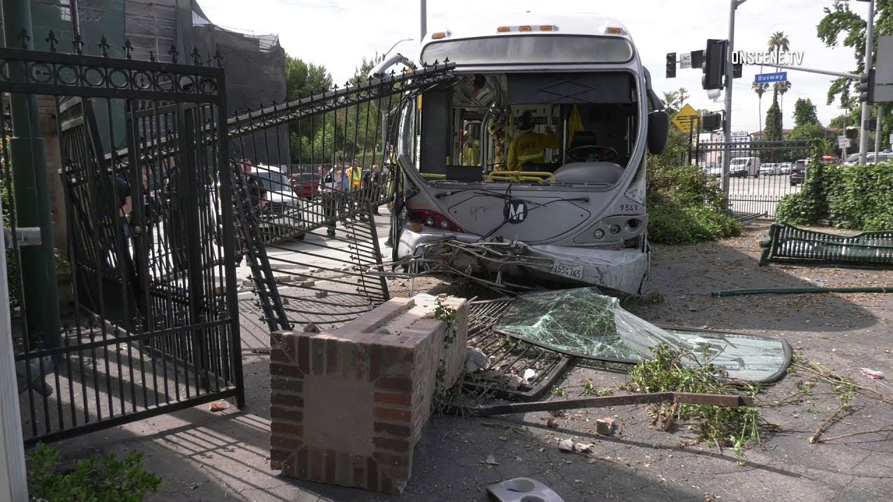 Metro Bus Crash Injures Five In Valley Glen - YouTube
