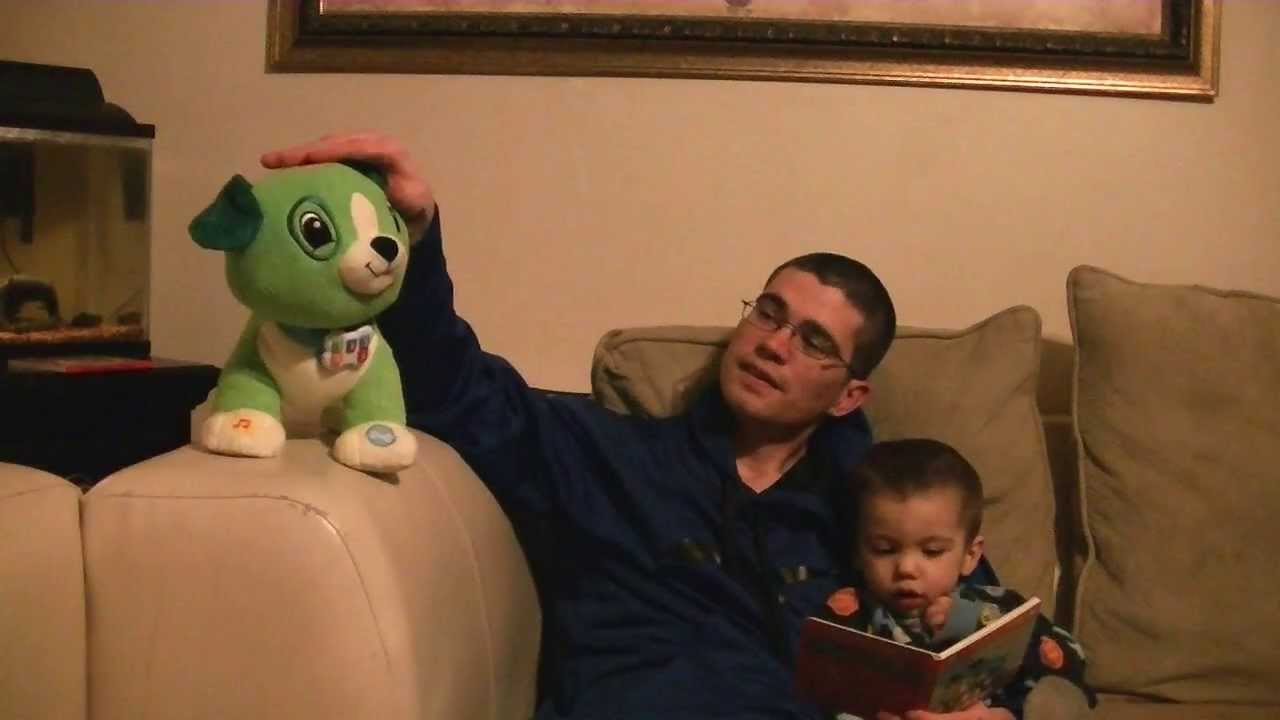 LeapFrog Read With Me Scout book 4 - YouTube