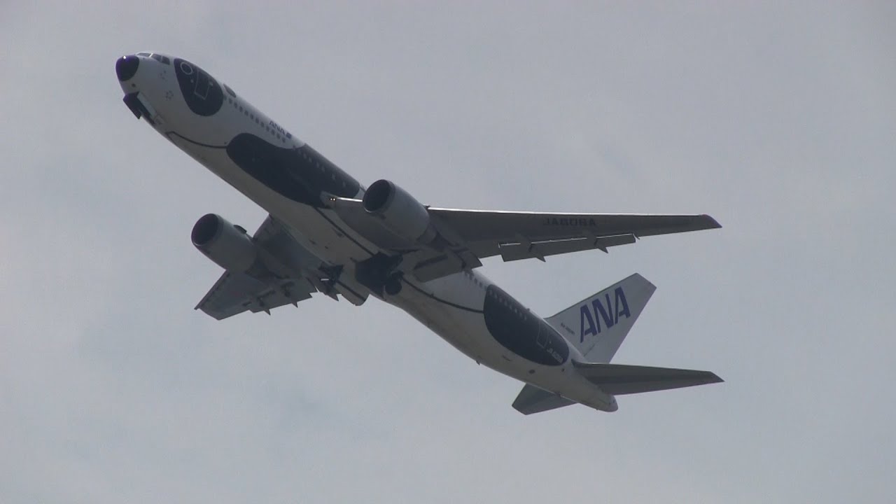 ANA FLY!PANDA B767-300ER JA606A 関西国際空港 飛行機 離陸 2014年8月13日 - YouTube