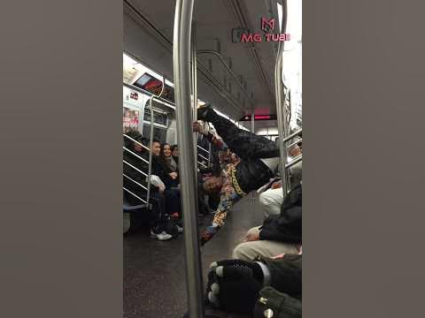 The Best Train Show at New York City Subways #newyork #subway #dance - YouTube
