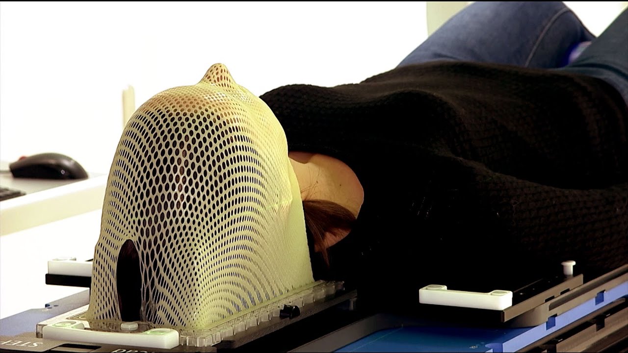Patient treatment at MedAustron - YouTube