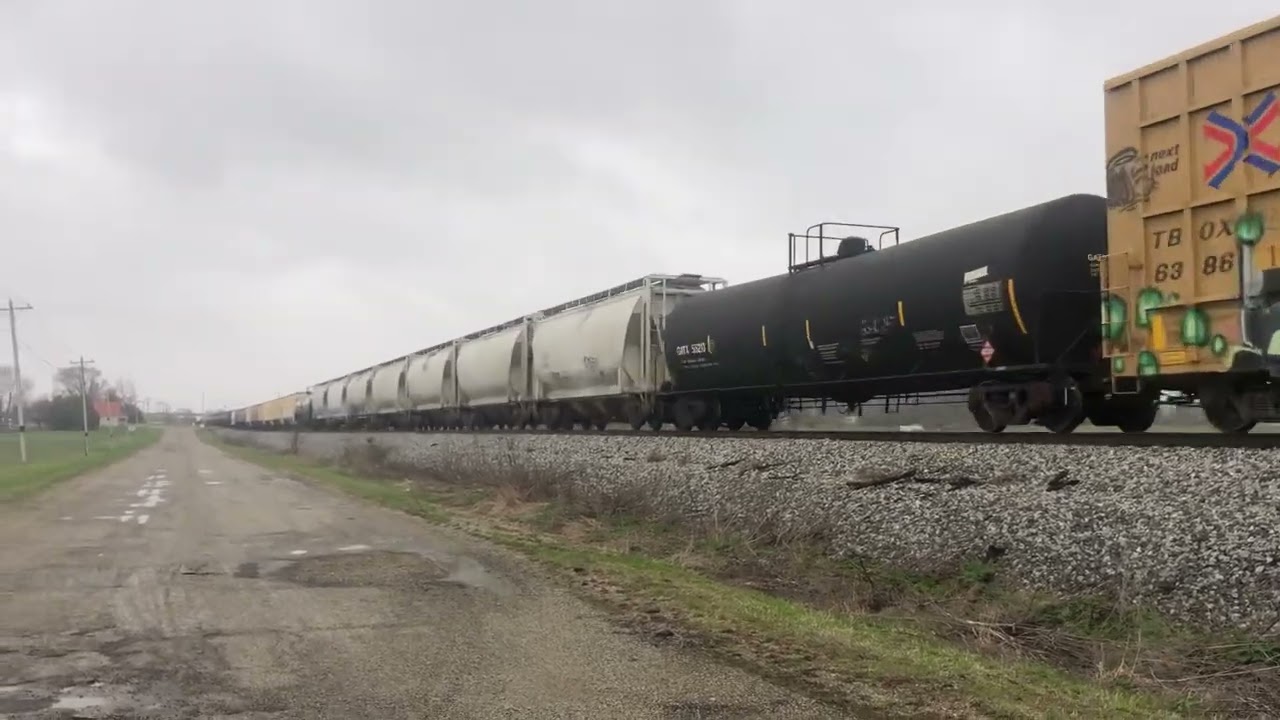 L484-31 (UP 3997, UP 6350) @ Linden, IN - YouTube