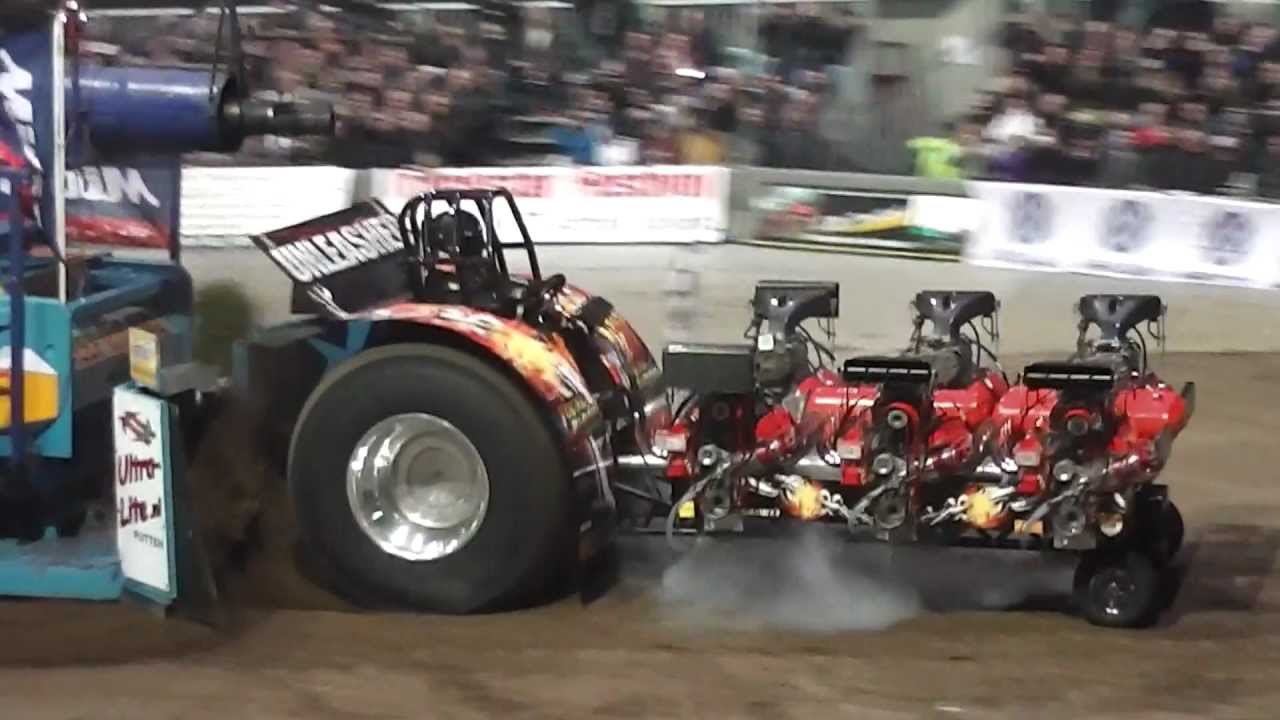 HD USA young blood unleashed full pull at european superpull 2013 - YouTube