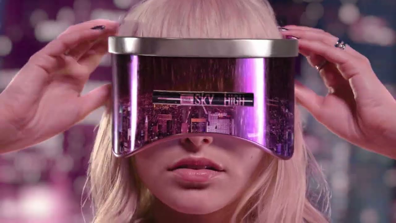 SKY HIGH COSMIC BLACK MASCARA - MAYBELLINE NEW YORK - YouTube