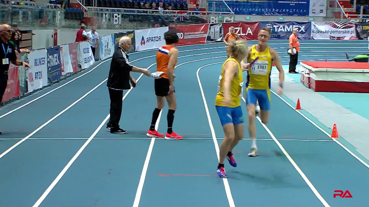 World Record Masters M55 4 X 200m Relay Indoor At Torun 2019 YouTube
