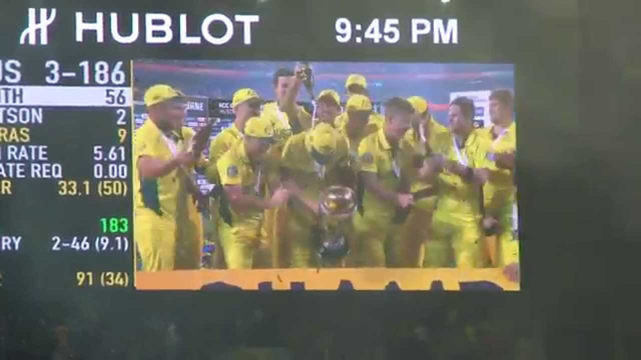 Trophy lifting and victory lap, Australia vs New Zealand, 2015 Cricket ...