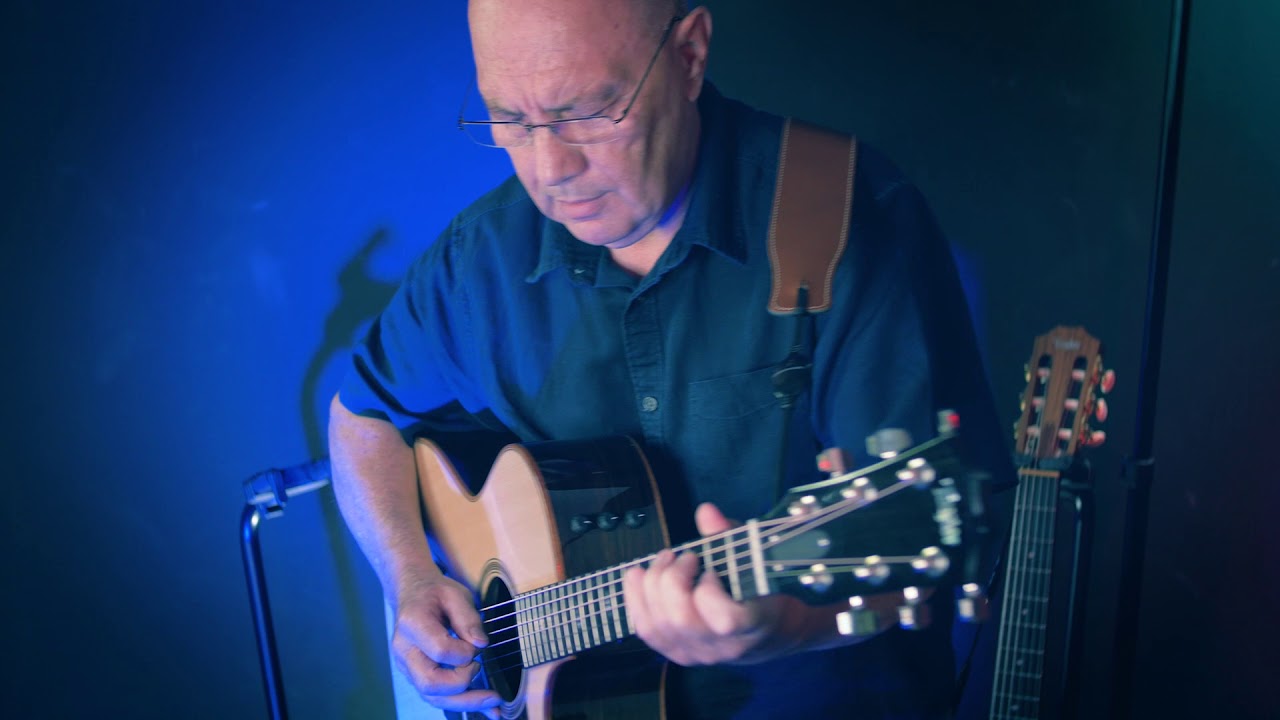 Harmoneeca- Solo Looped Guitar by Alan Brown - YouTube