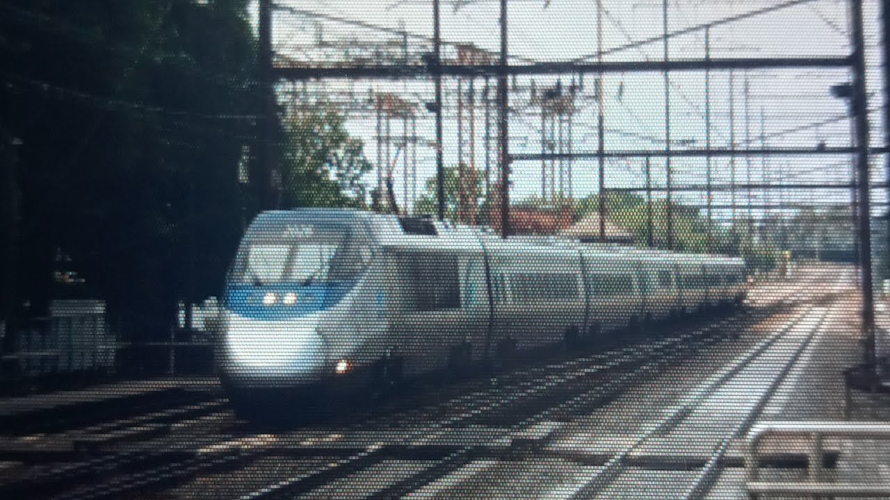 Amtrak Acela Passes Metuchen Station With Nice Engineer (Volume Up For Hornshow) - YouTube