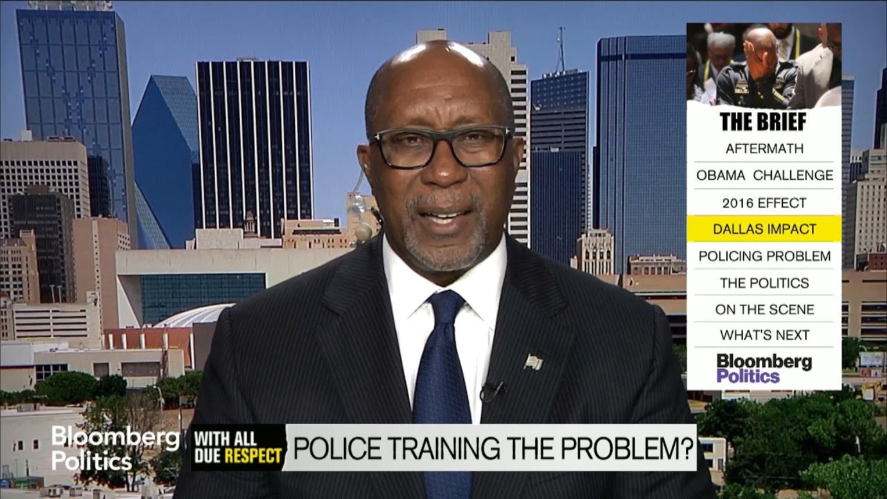 Former Dallas Mayor Ron Kirk Reacts to Police Shootings - YouTube