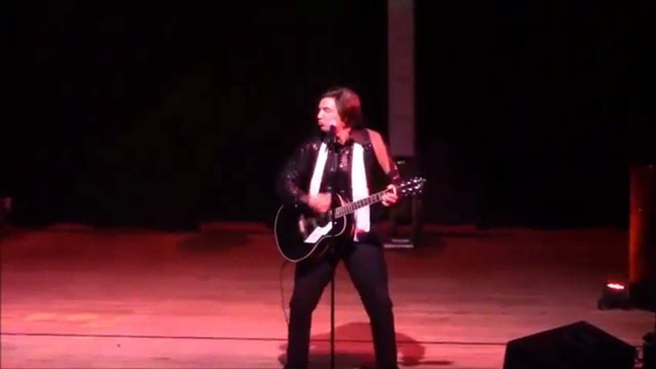 Michael Clews - Neil Diamond Tribute Act - Henderson Management Agency ...