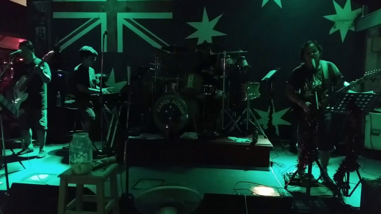 Aussie Bar Karon beach Phuket. - YouTube