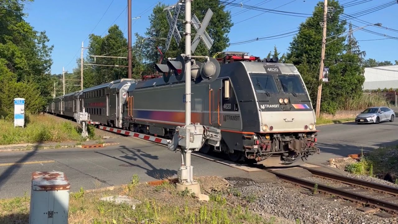 (HD60) Short Action On The Gladstone Branch Line - YouTube