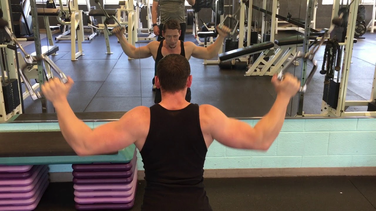 Kneeling Dual-Cable Lat Pulldown - YouTube