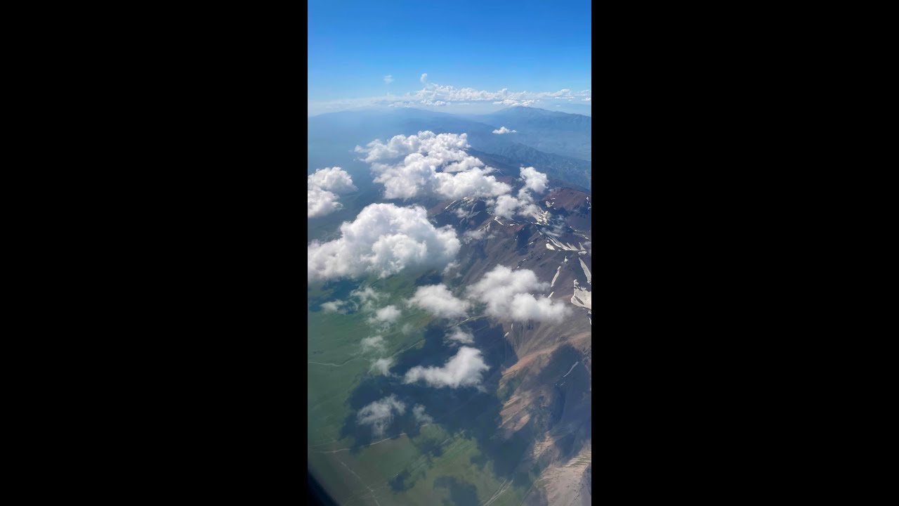 Breathtaking bird's-eye view of Xinjiang - YouTube