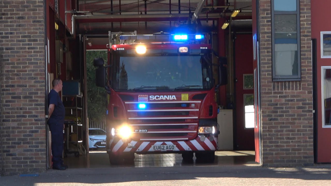 [TURNOUT] - KFRS Ashford Full Time Pump turns out to a Field Fire ...