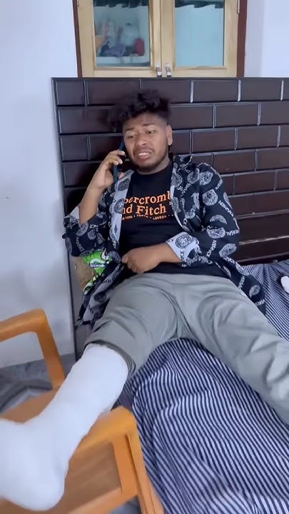 Mera pair tut gaya hai #funny #comedy #shorts - YouTube