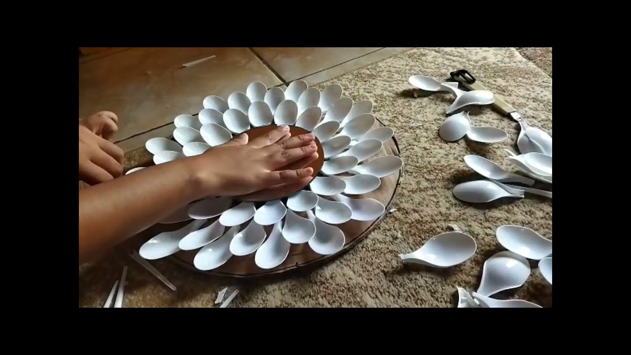 Membuat kerajinan tangan dari sendok plastik - YouTube