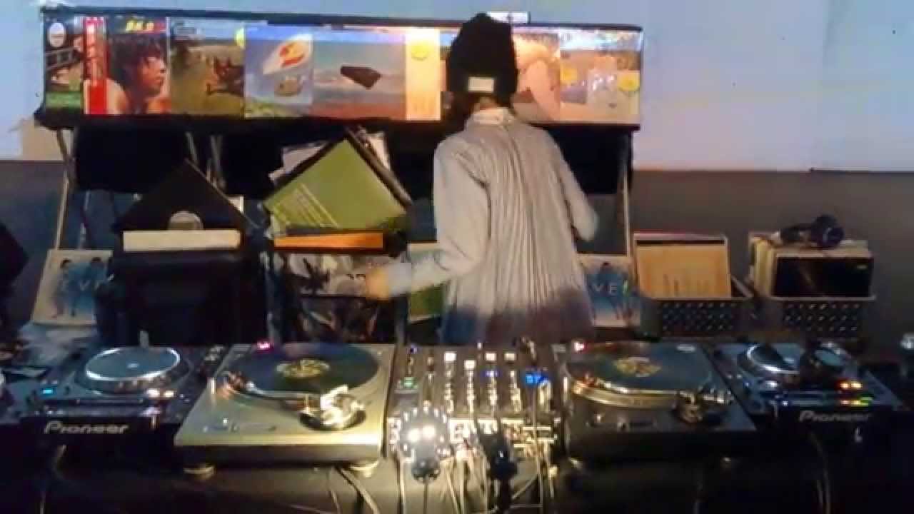 DJ YUMMY VINYL FUTURE@渋谷PARCO 2.5D - YouTube