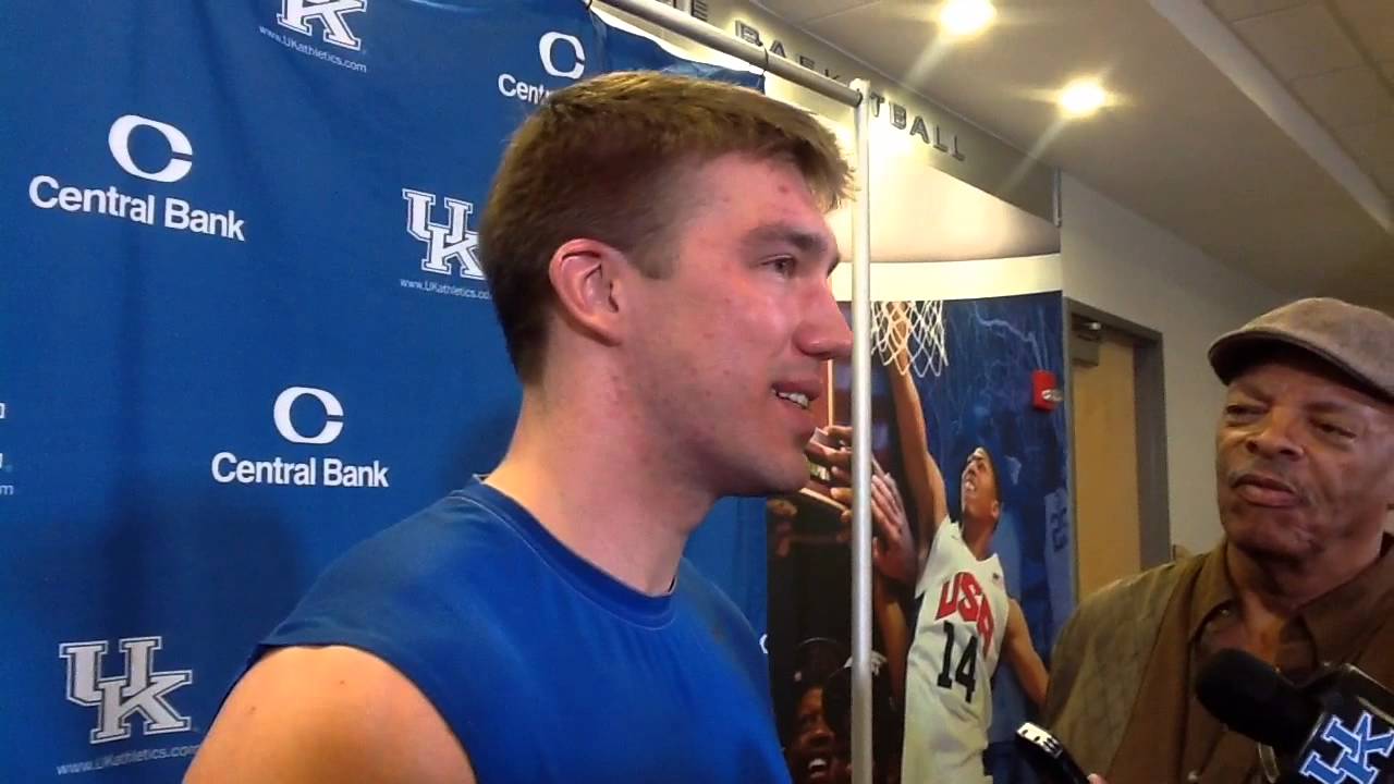 UK basketball's Tod Lanter on the team's Senior Day - YouTube