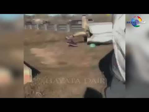 Bardaki Kızın Etegi Havalanırsa