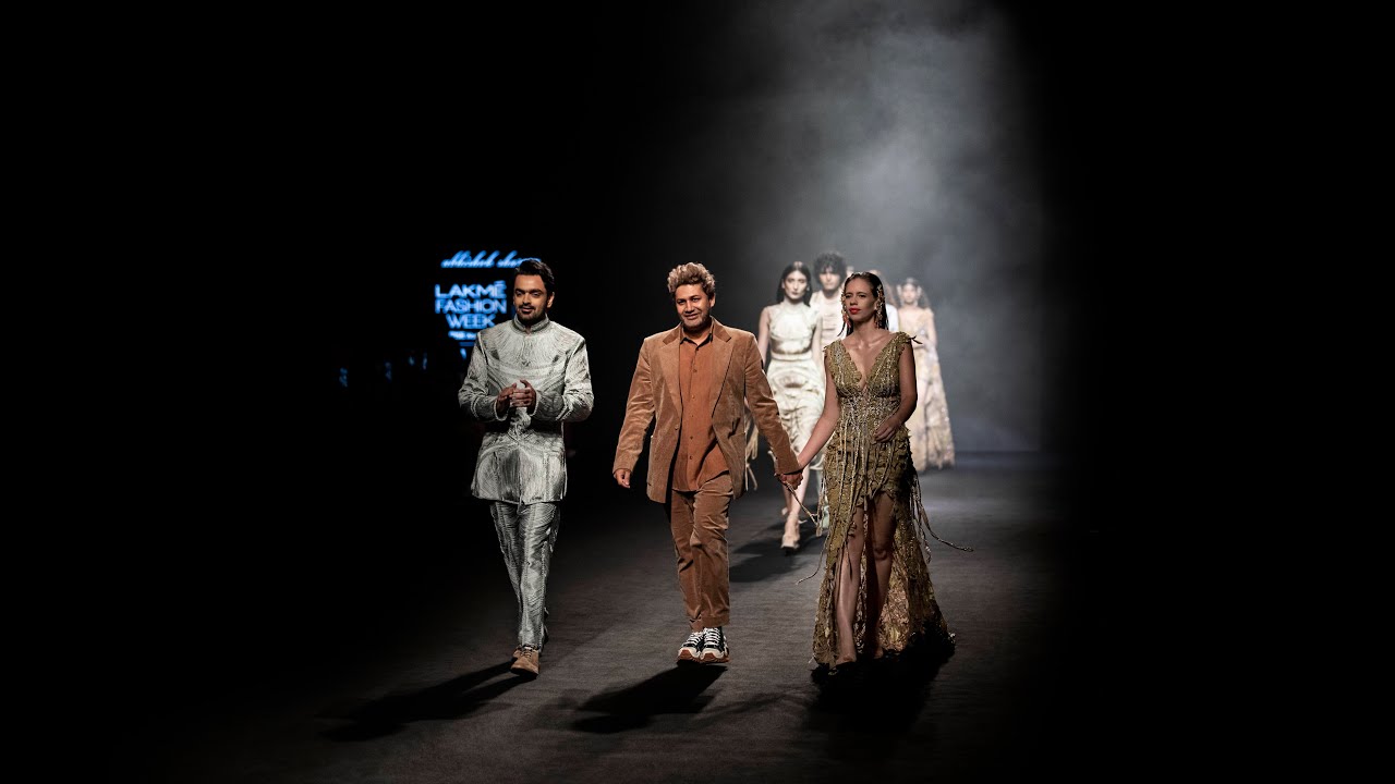 DUSK | Full Runway Show - YouTube