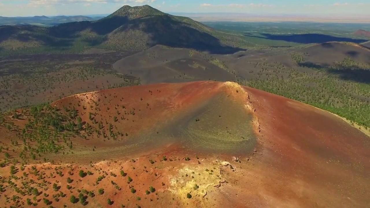 Sunset Crater Volcano Scenic Flyover - Nate Loper - YouTube