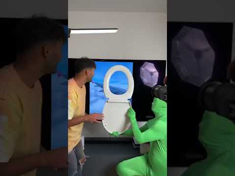 Airplane window edge travel | Tiktok Snap