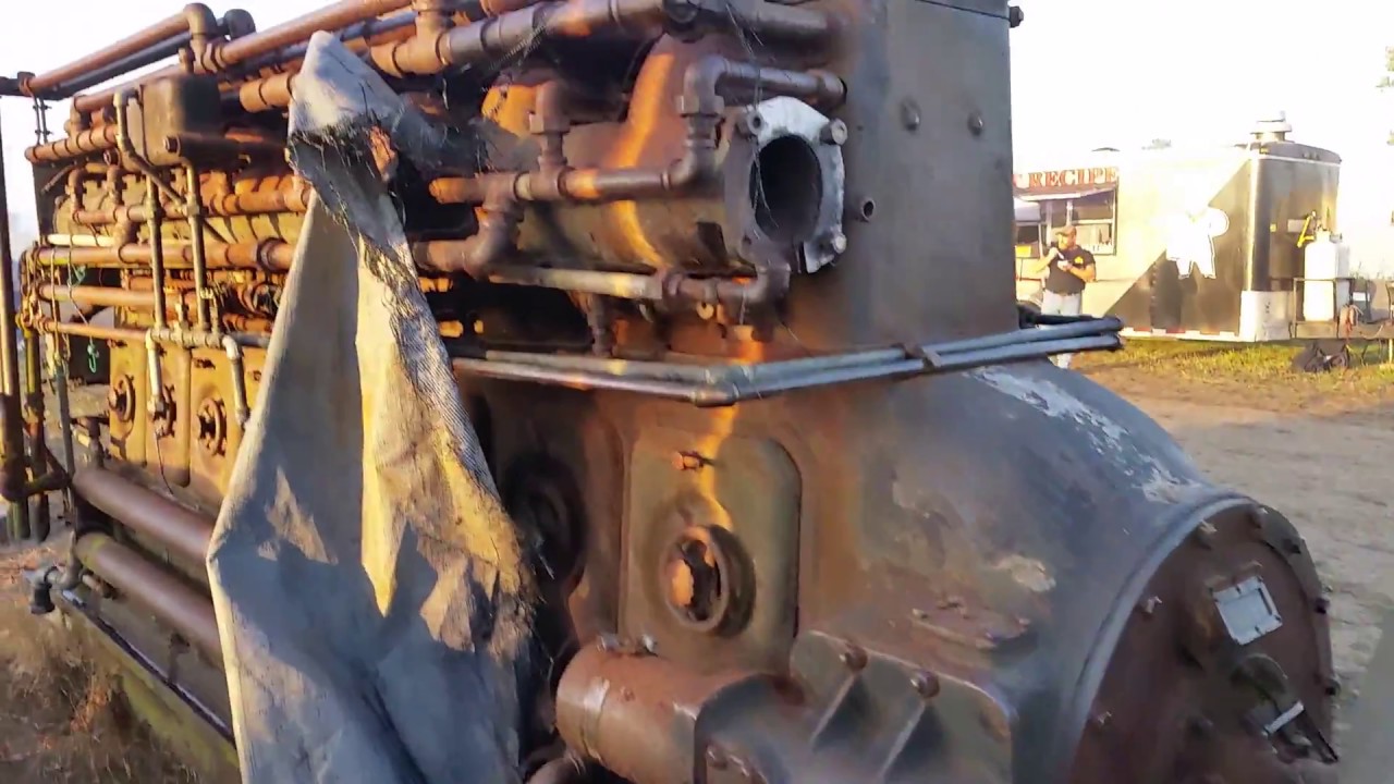 Doug Thornhill Estate Auction Large 8 cylinder Foos Gas engine - YouTube