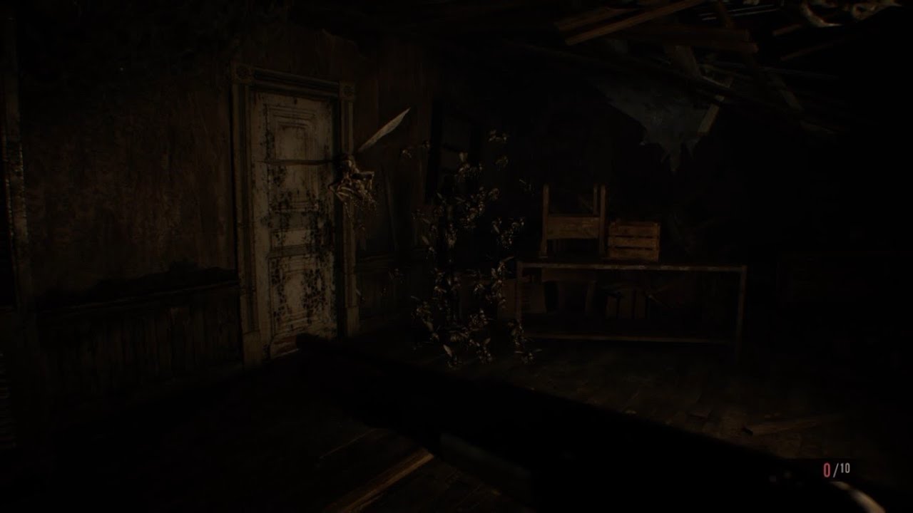 Attack of the Killer Bees - Resident Evil VII Pt 8 - YouTube