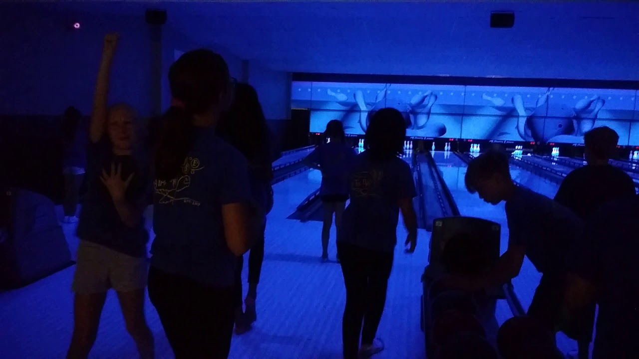 Bowling field trip - YouTube