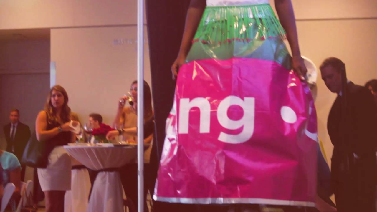 Outdoor Is In (a fashion show using recycled billboards) - YouTube