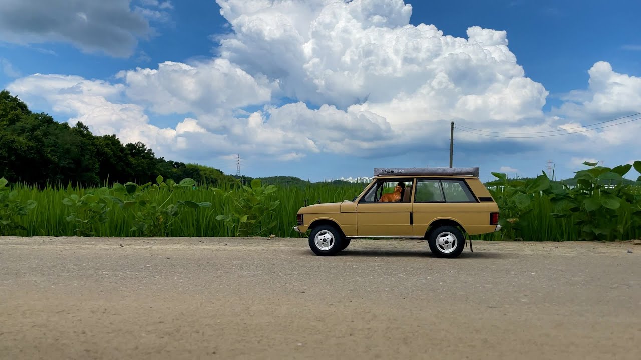 1/10 Scale RC Range Rover Classic Good Weather Drive - YouTube