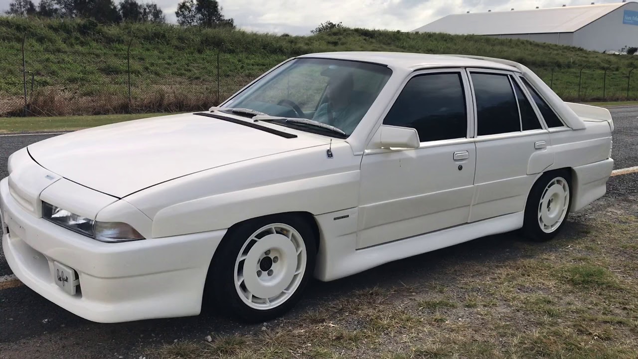 GraysOnline Classics: Brock VL Director Tribute - YouTube