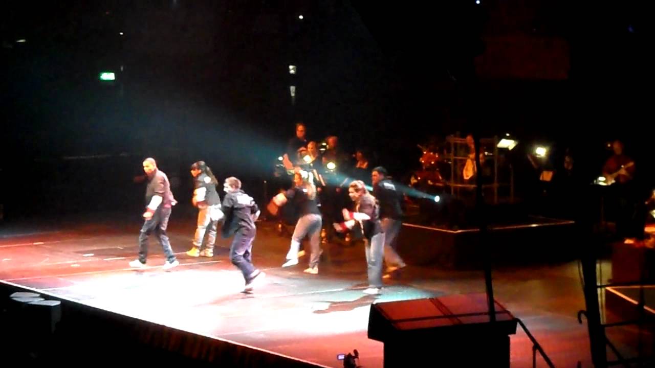 urban strides 1.MP4 - YouTube