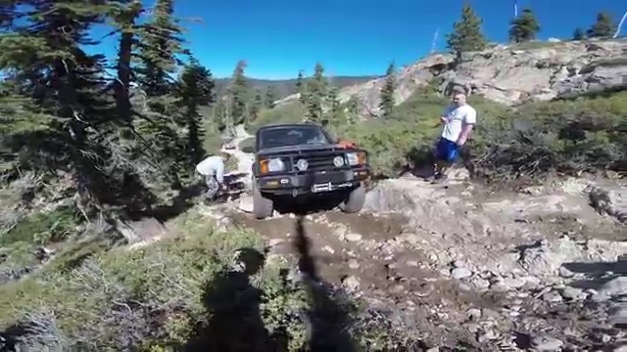 Minion Off-Road 4x4 Land Rover Discovery I Speedup Video - YouTube