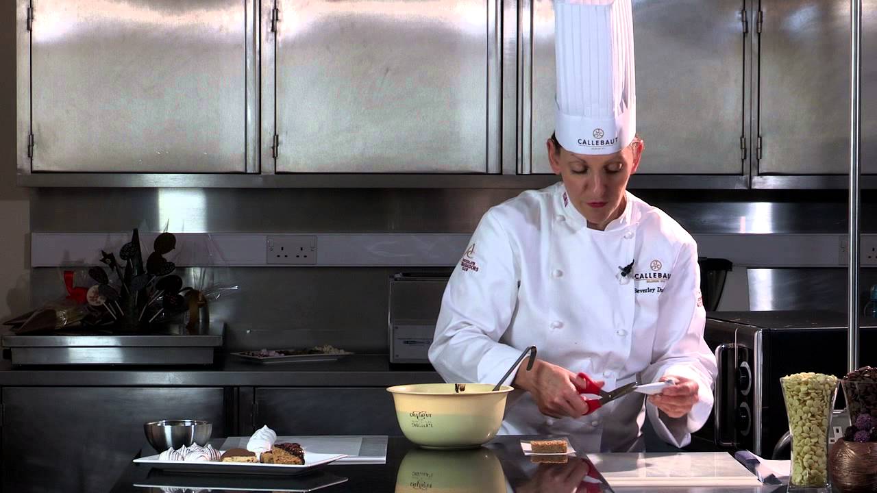 How-to: Hand dipping and spinning - YouTube