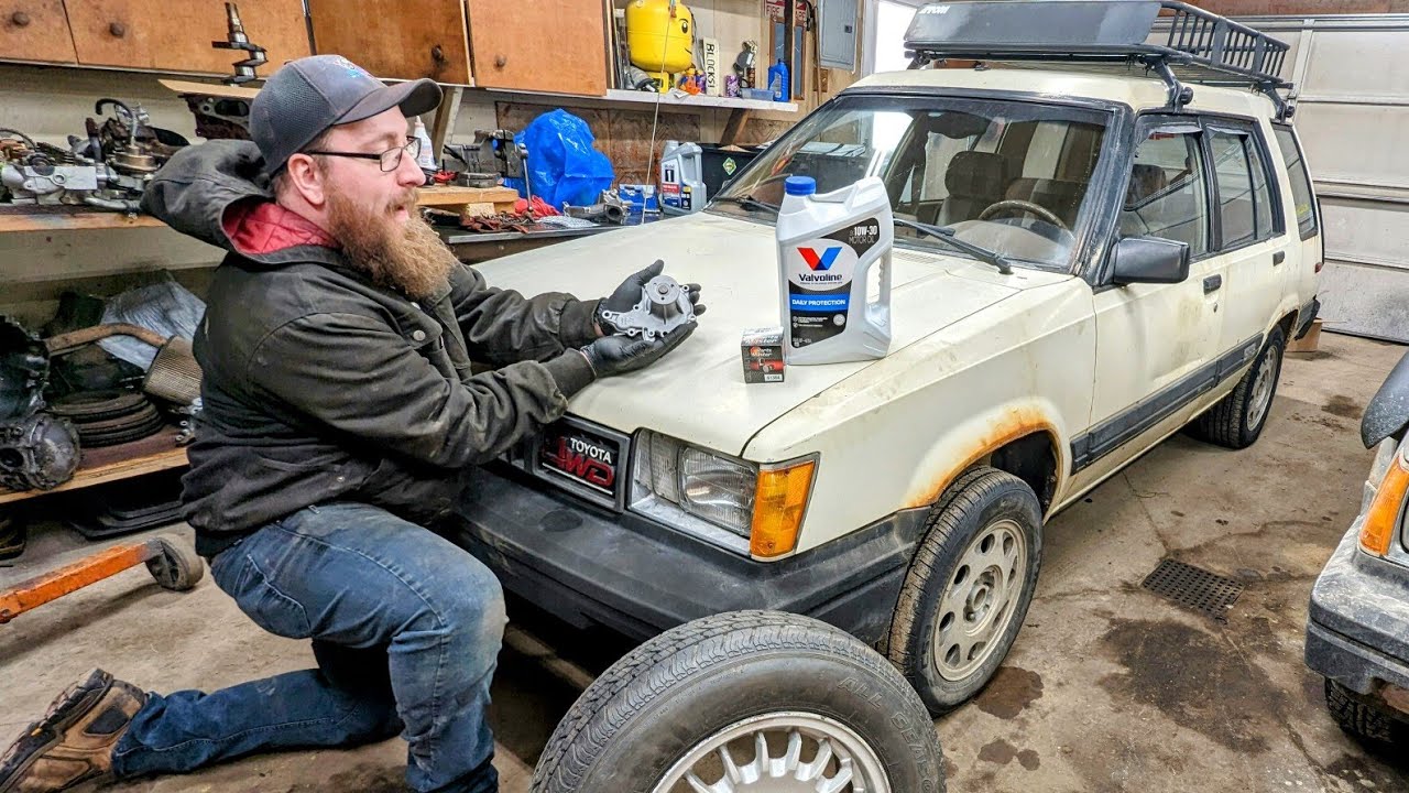 Spud the 85 Toyota Tercel gets a new waterpump! - YouTube