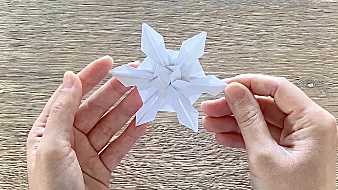 Origami Snowflake / Christmas Paper Snowflake ️ - YouTube