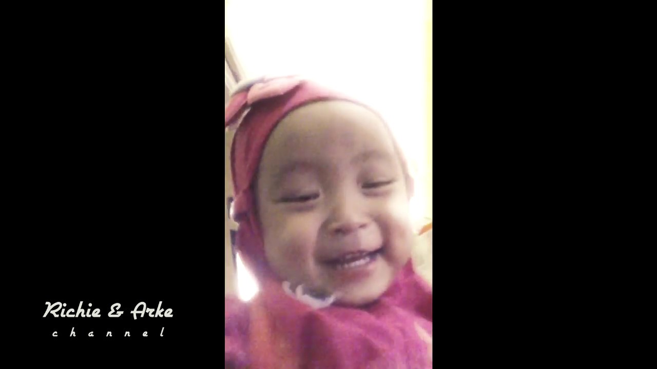 Expresi lucu anak depan kamera hp - YouTube
