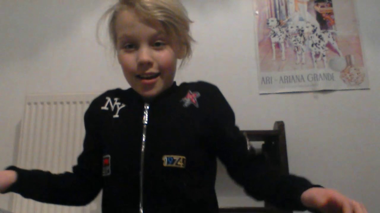 TUTORIAL ON THE SPLITS, SPLIT STRETCHES + DIFFERENT TYPES OF SPLITS ...