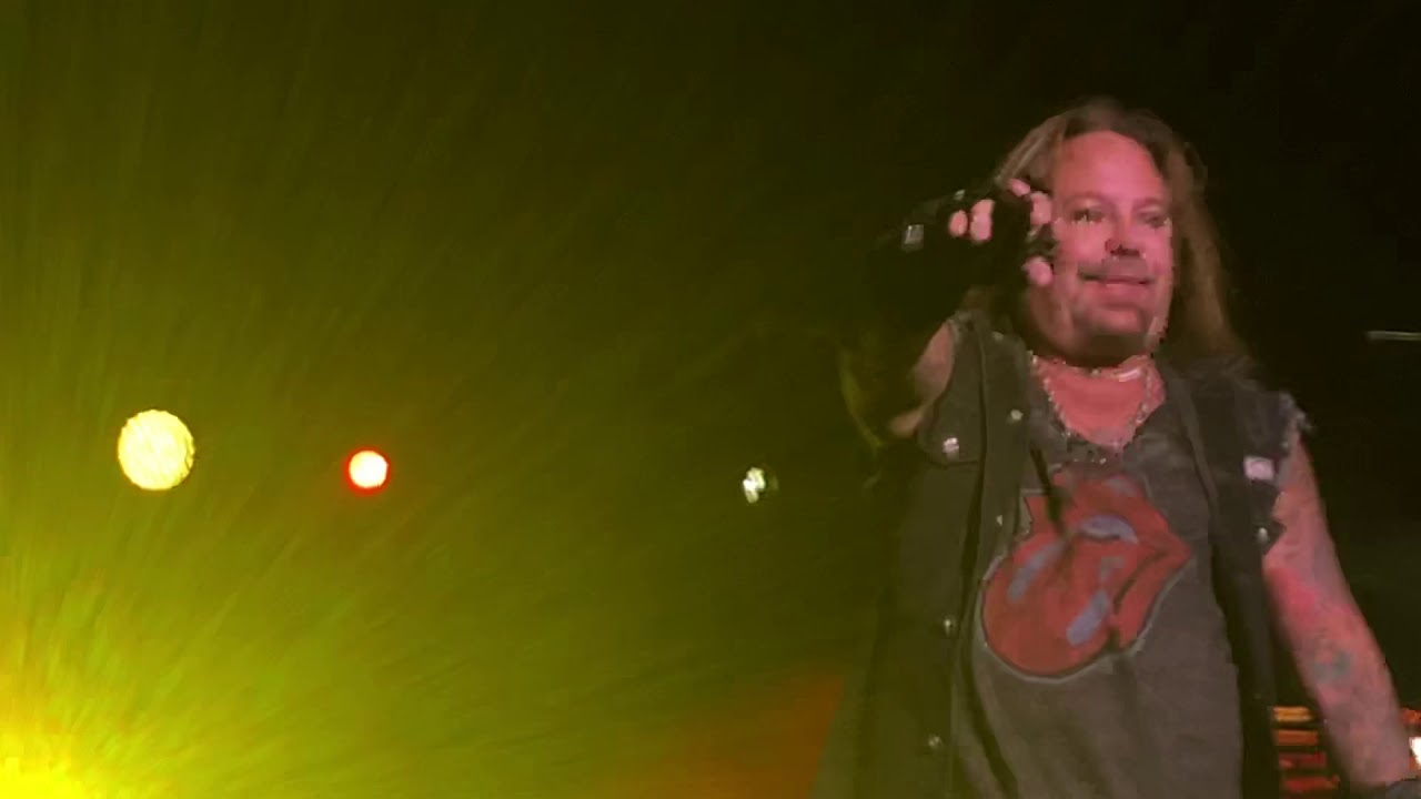 VINCE NEIL EXPERIENCE PART 1 - YouTube