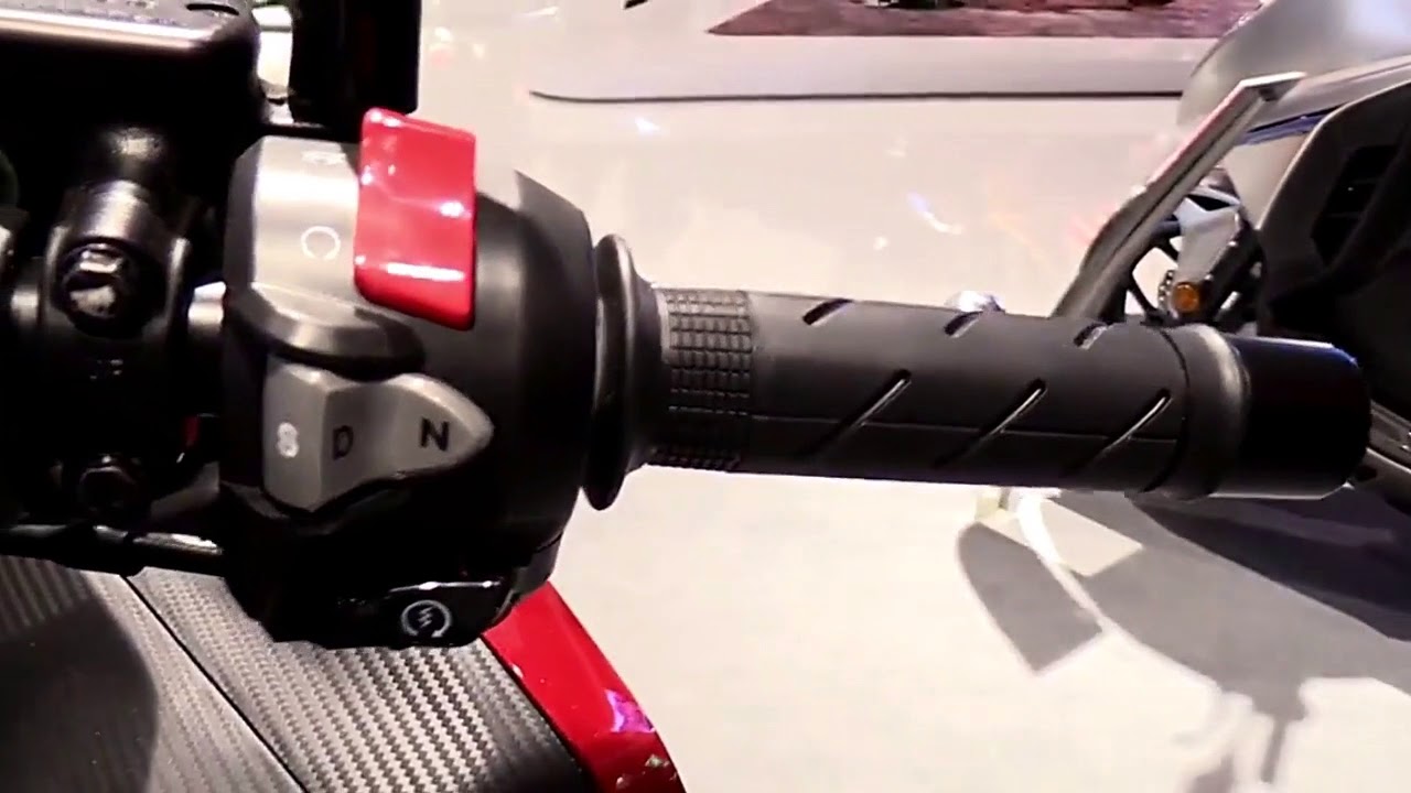 2019 Honda Integra 750 DCT Complete Accs Series Lookaround Le Moto ...