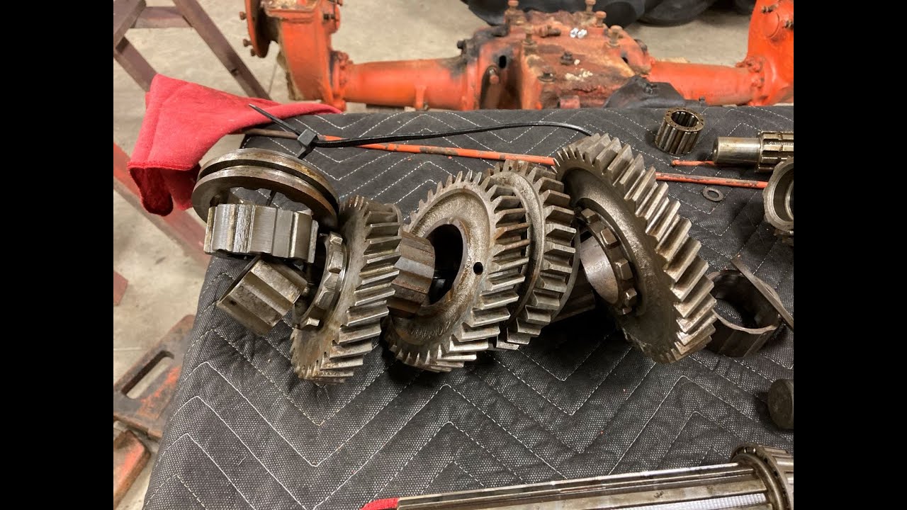 Allis Chalmers WD Transmission Gear Disassembly Part 21 - YouTube