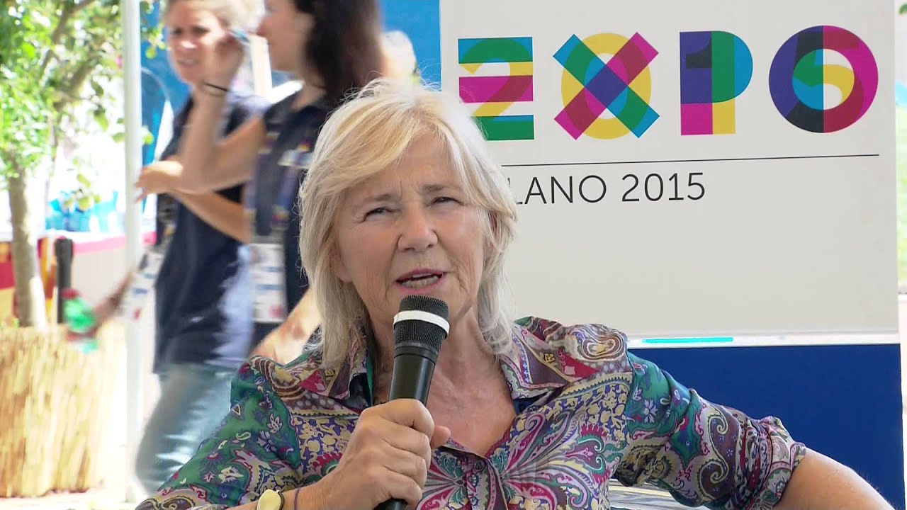 Marta Dassù. L'eredità delle Women's Weeks - YouTube