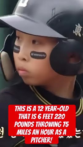 #DreamTrackAI This is a 12 year-old that is 6 feet 220 pounds throwing ...