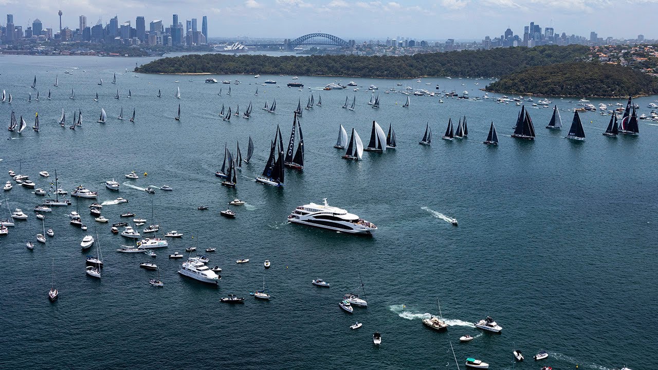 Rolex Sydney Hobart Yacht Race 2023 – Race Start - YouTube