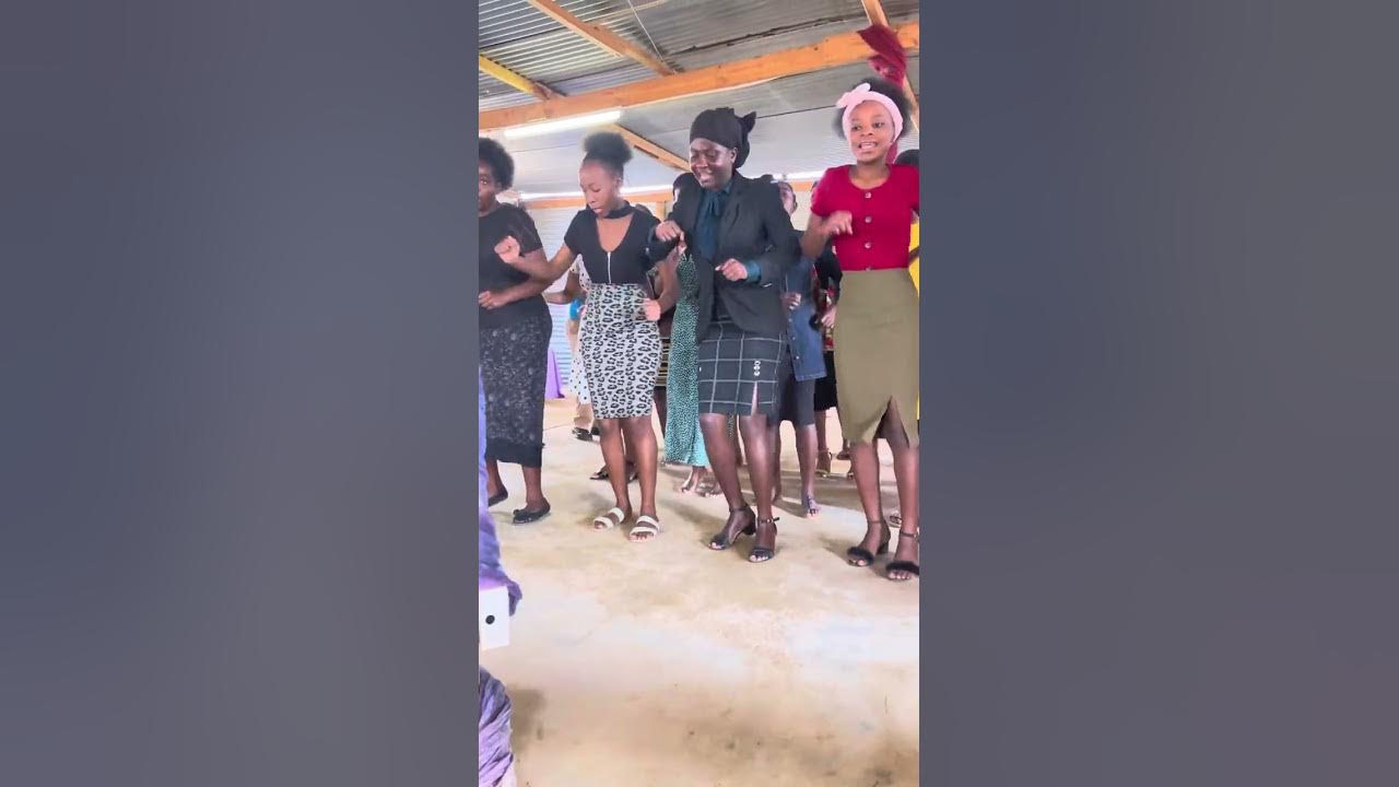 Jehova Jire AFM LIVING STONE - YouTube