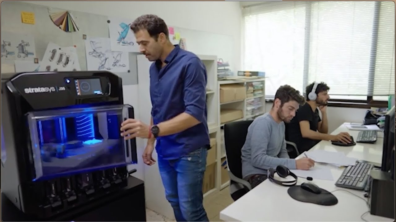 Product Introduction: Stratasys J35 Pro 3D Printer - YouTube